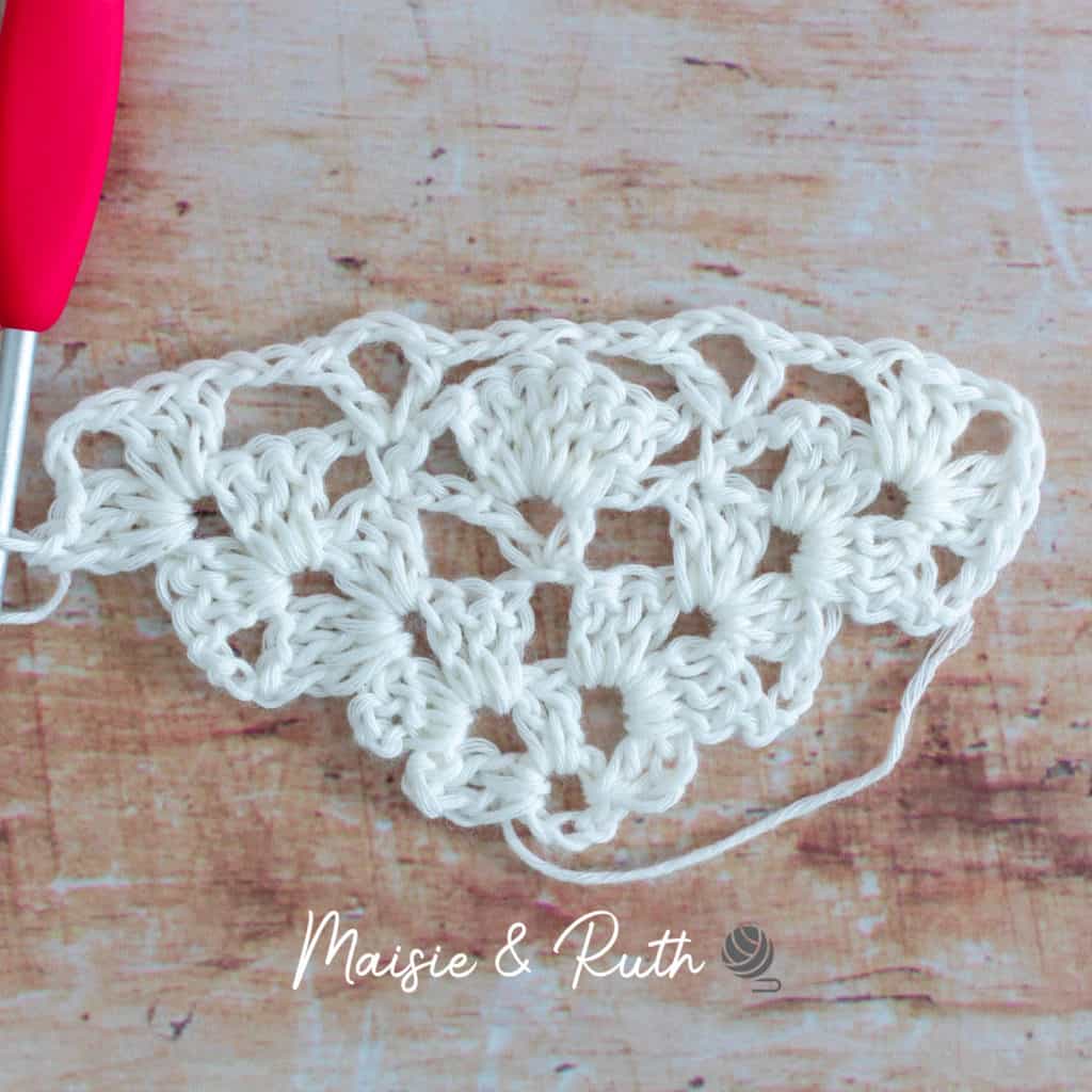 Free Crochet Shawl Pattern (Relaxing, 1 Skein Project) - Maisie and Ruth