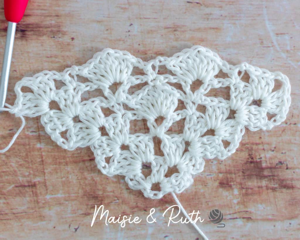 Free Crochet Shawl Pattern (Relaxing, 1 Skein Project) - Maisie and Ruth