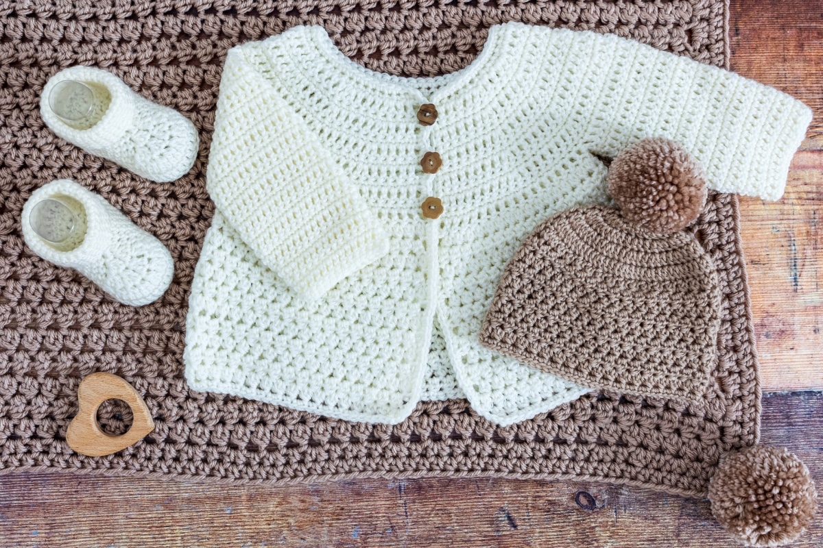 Newborn Baby Cardigan Crochet