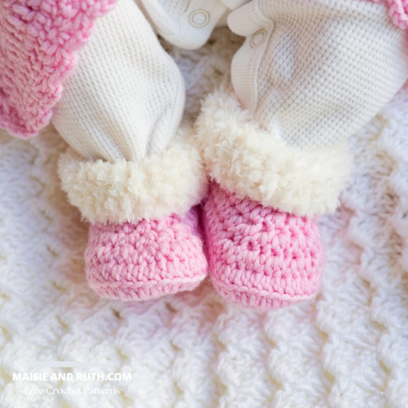 Quick Crochet Baby Booties (Free Pattern) - Maisie and Ruth